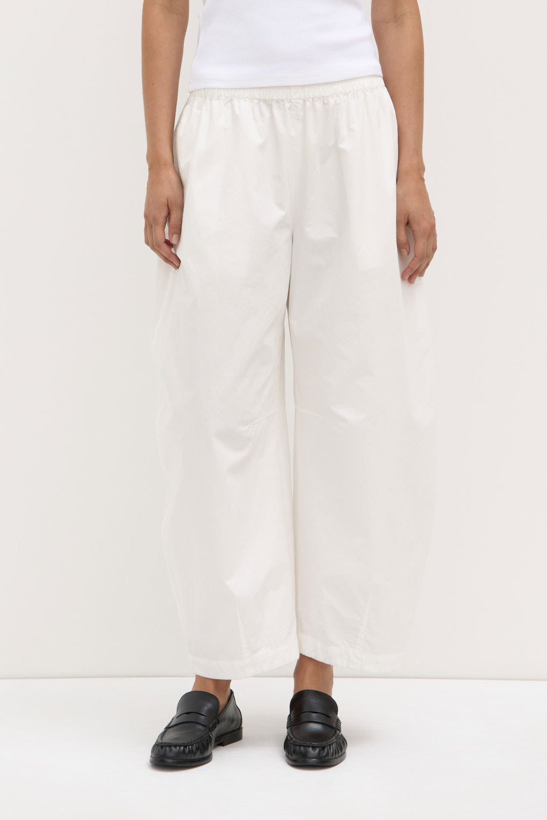 Womens Lola Barrel Pant White | Assembly Label – Assembly Label ...