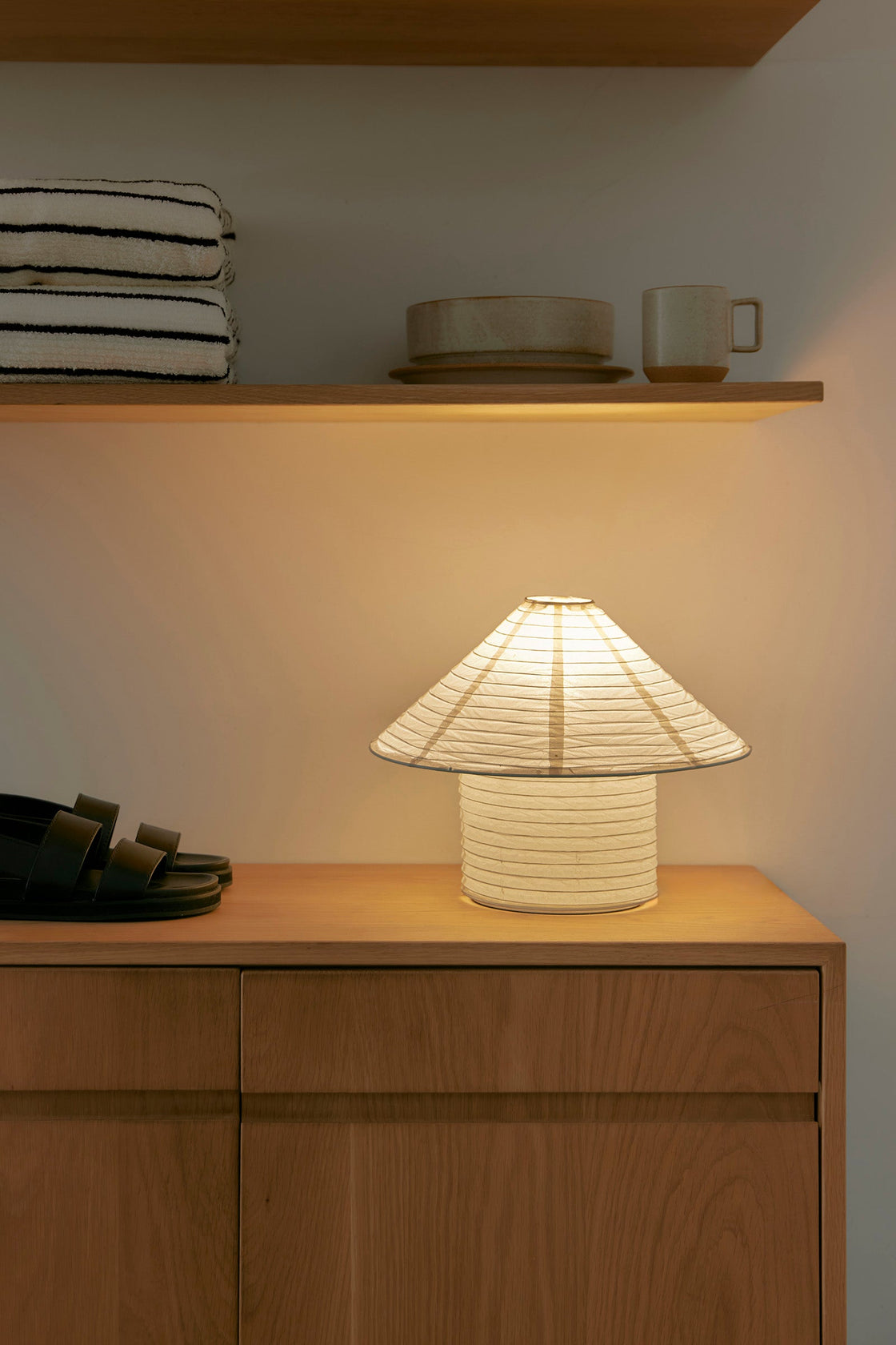 McMullin & Co Lamp | Assembly Label – Assembly Label International
